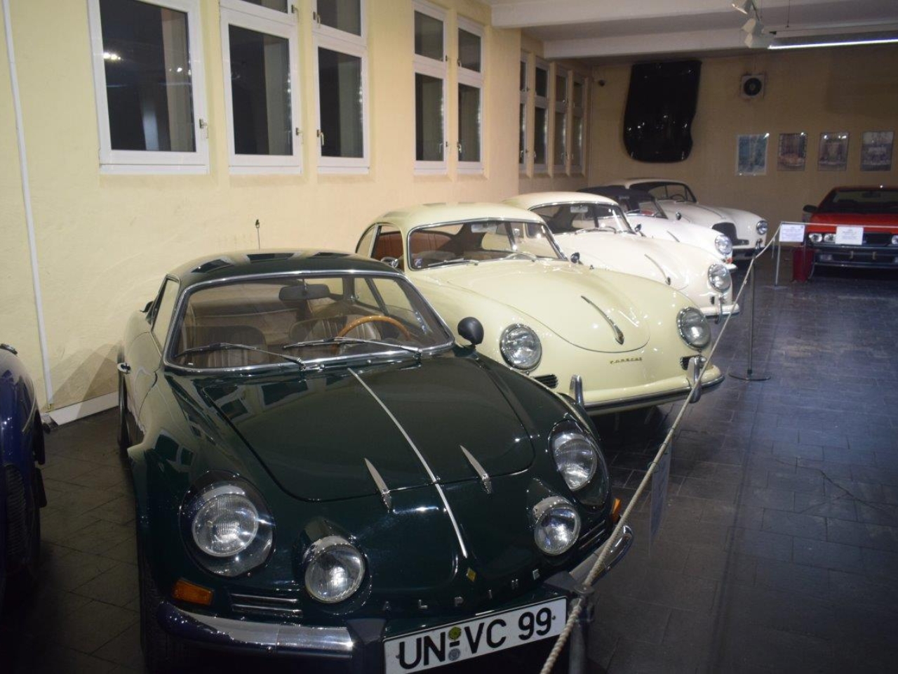 Lightning visit at the Automuseum Melle – witnessing history on wheels ...
