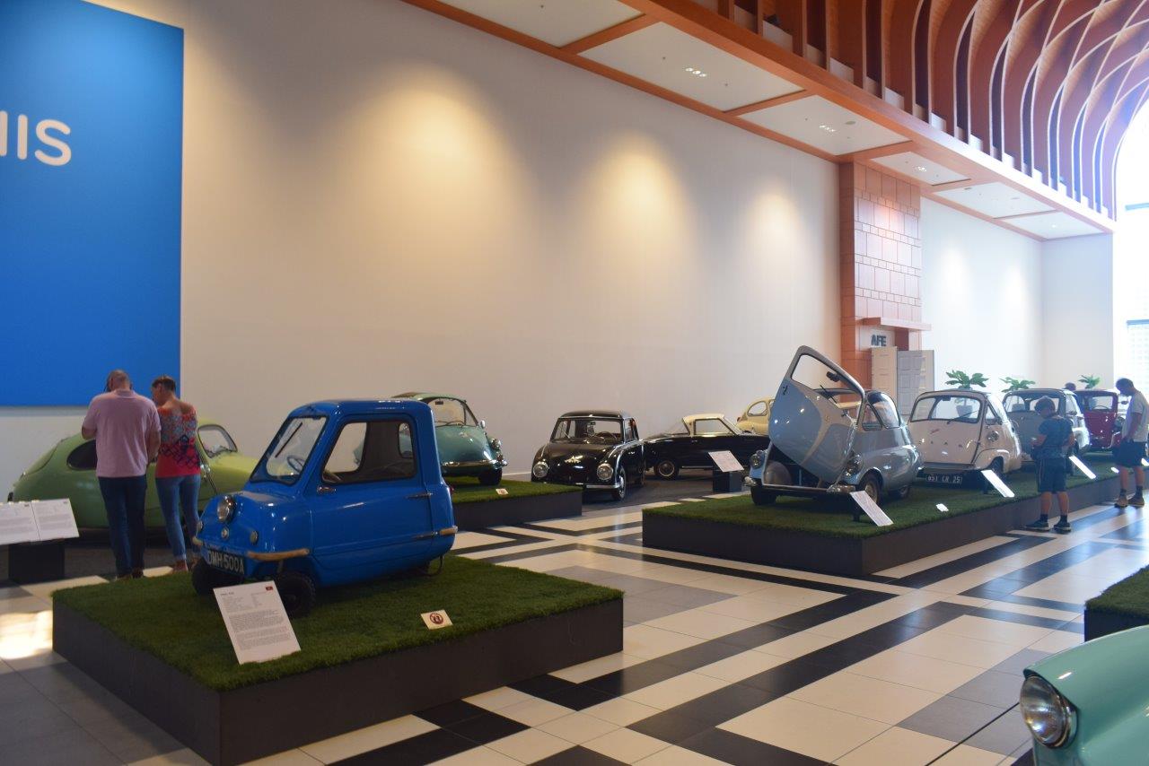 Honey, I shrunk the cars – Microcars at the Louwman Museum - Egzostive